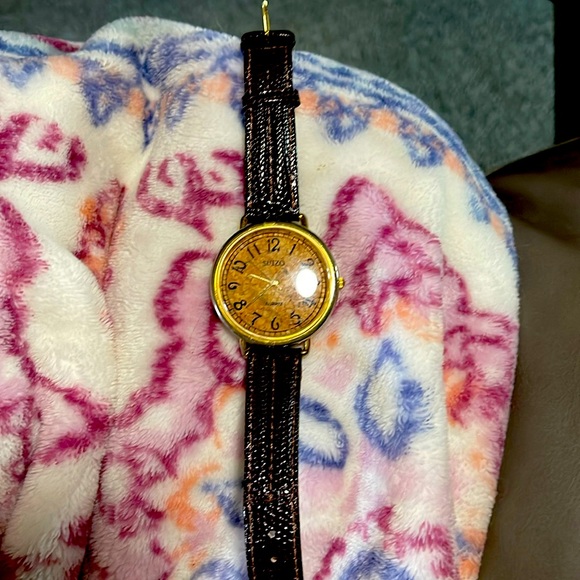 suizo | Accessories | Vintage Suizo Watch With A Cork Face | Poshmark